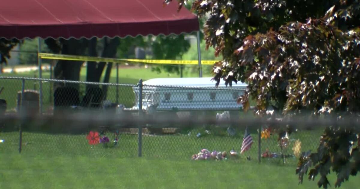 VIDEO: Witness video shows moments shots were fired at Racine funeral