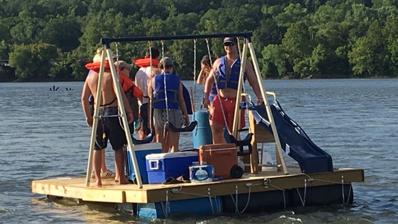 Tulsa's Great Raft Race 2018