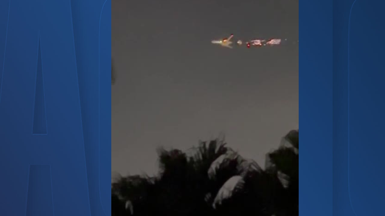 Video 747 Cargo Plane Makes Emergency Landing Shortly After Takeoff In