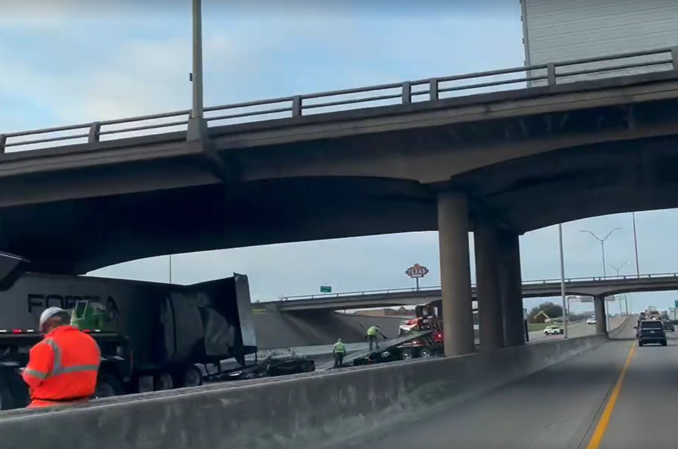TRAFFIC ALERT: Semi catches fire causing traffic delays on I-35 in Waco