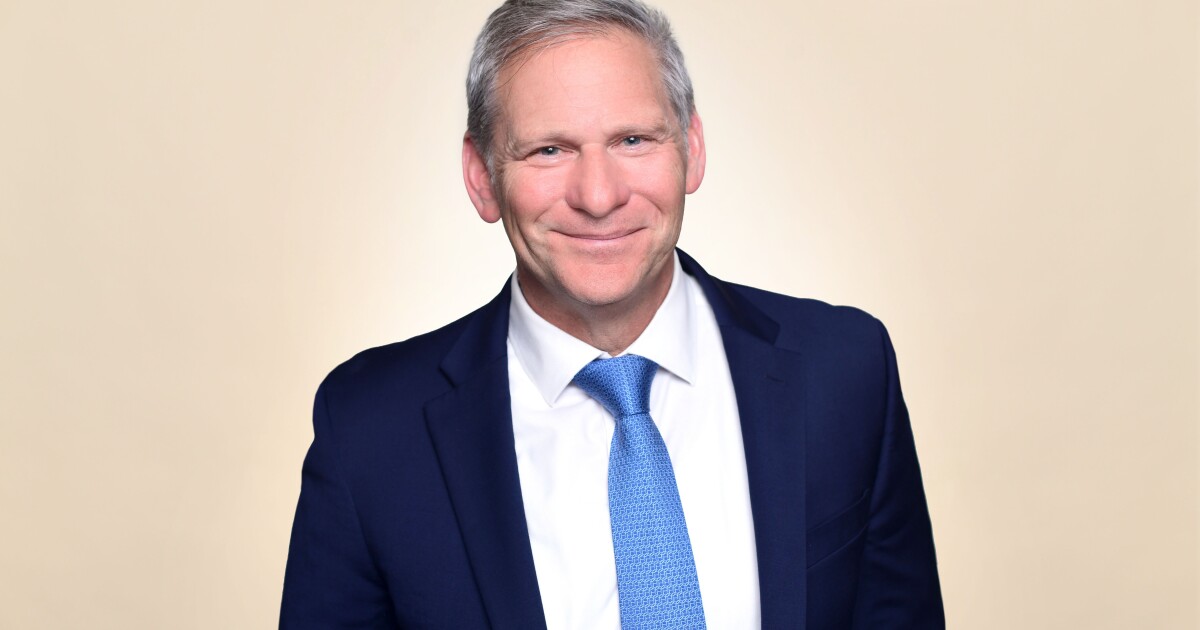 After Minneapolis shooting, Pretti family turns to lawyer from George ...