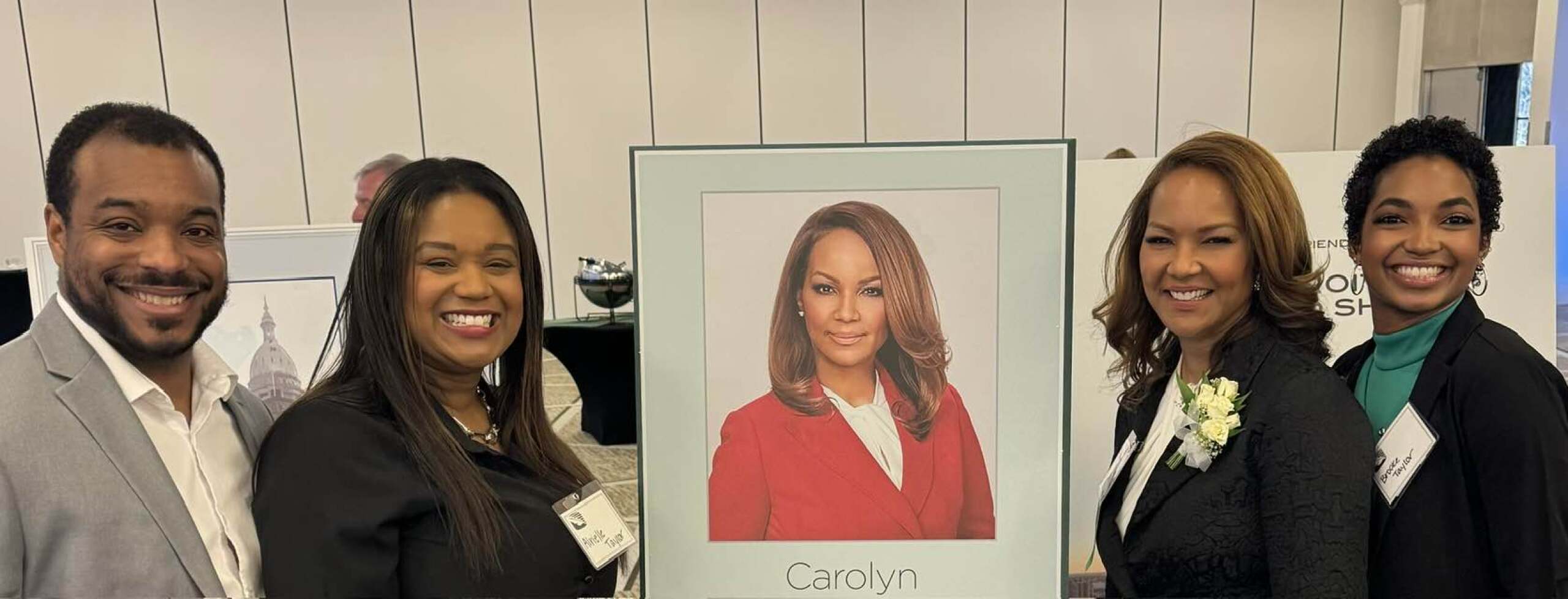 Wxyzs Carolyn Clifford Inducted Into The Michigan Journalism Hall Of Fame