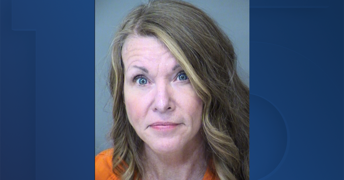 Lori Vallow Daybell booked into Arizona jail on murder charges